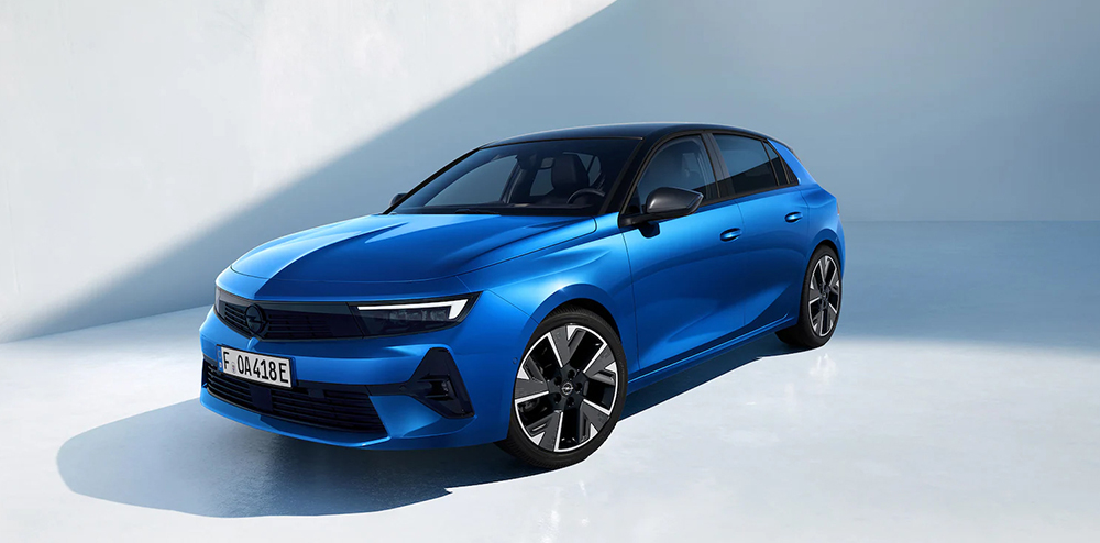 Der Opel Astra wird jetzt vollelektrisch - LINZA!